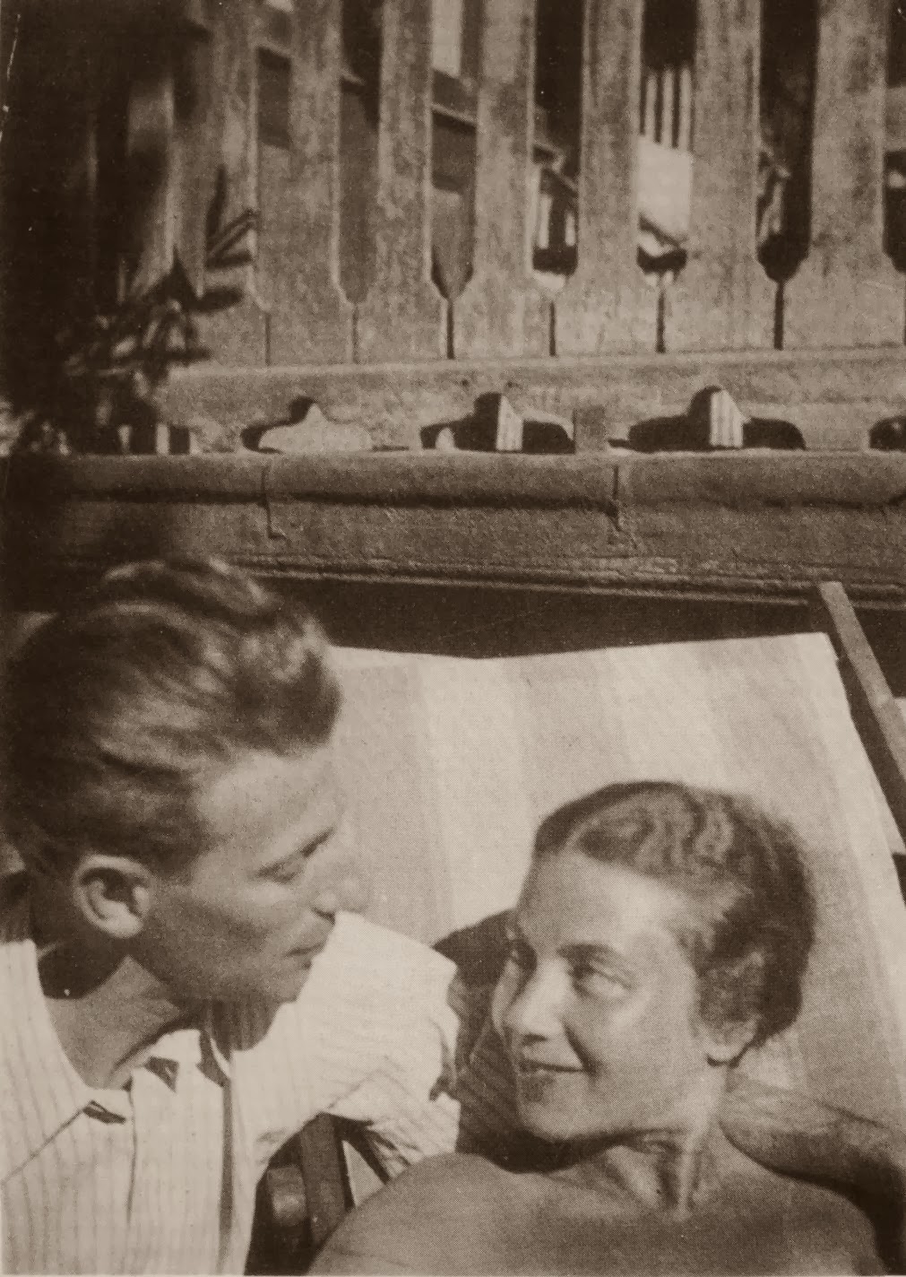 Memory Green / Emlékvirágzás: Radnóti Miklósné Gyarmati Fanni (1912 ...