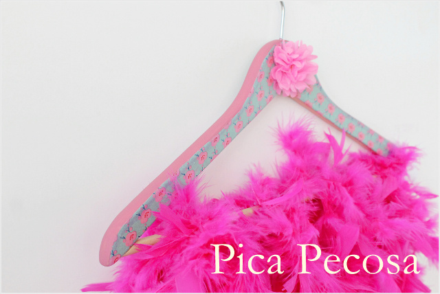 Personaliza tus perchas DIY con un tutorial de Scraplovers (y chalk ...