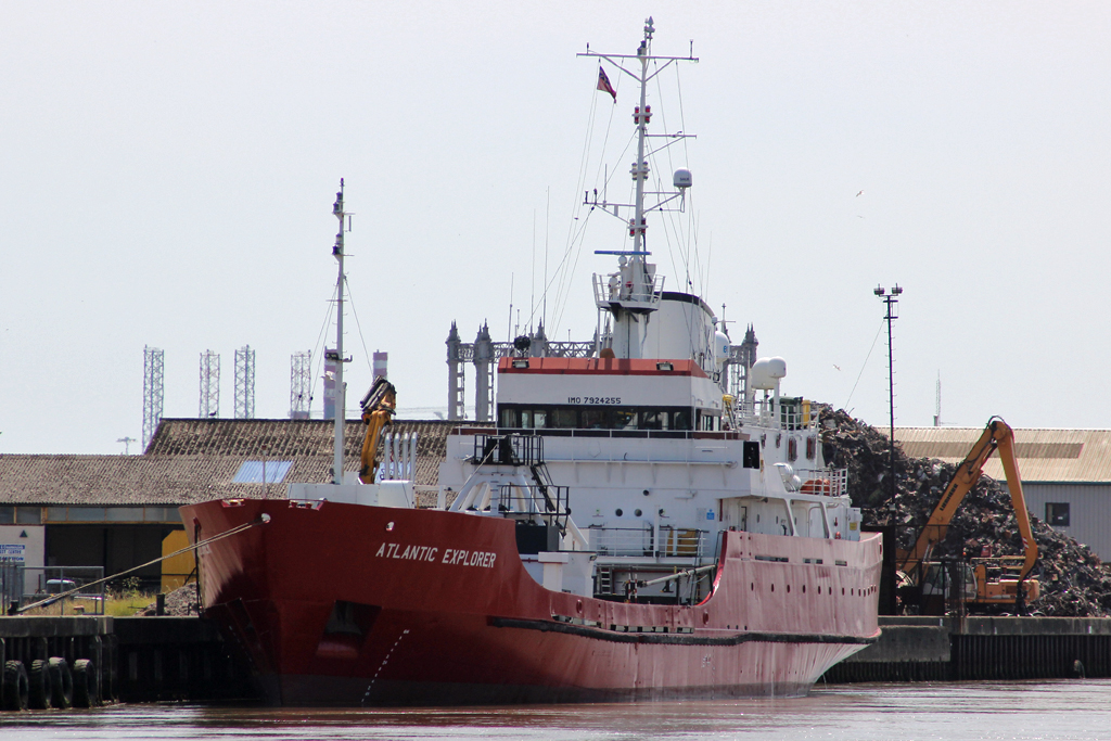 UK Shipping: ATLANTIC EXPLORER at Great Yarmouth 16/07/2015