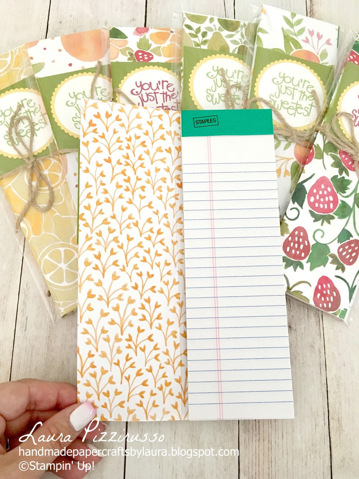 Handmade Papercrafts by Laura : Altered To-do Lists from Small Memo Pads