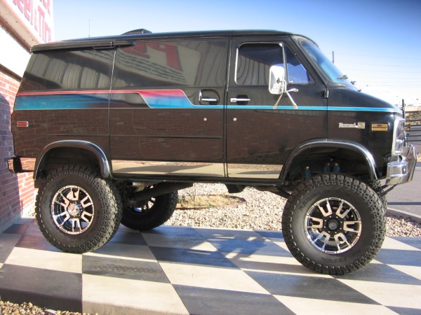 Reynolds Buick GMC Blog: Lifted Cars and Trucks: What are your thoughts?