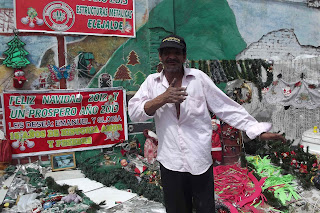 Mike's Bogota Blog: 'Tis the Season for Homeless Nativity Scenes
