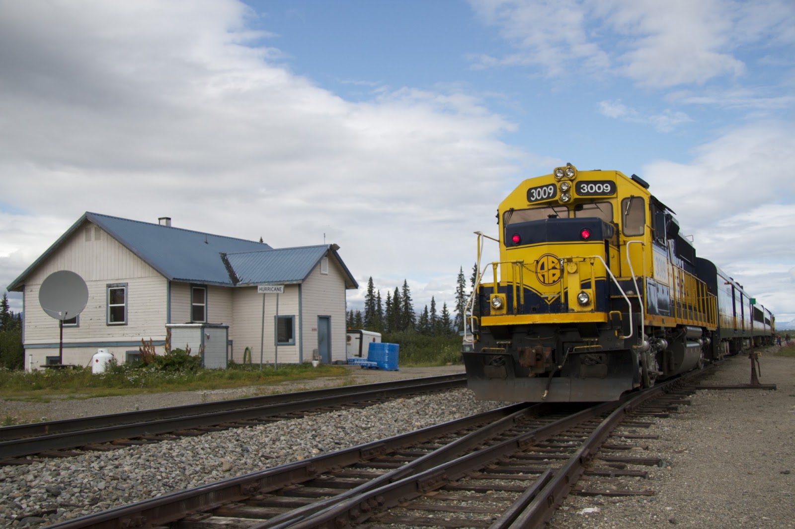 Adventures with Dave and Dimples - Glamping Airstream style: A ...
