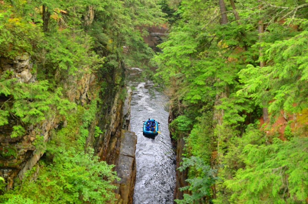 The Nomadic Pinoy: Ausable Chasm