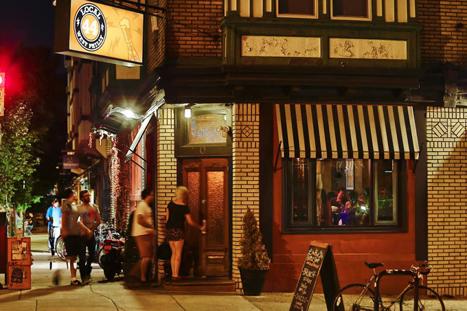 Food Fashion Physics: Bar-trek: Local 44