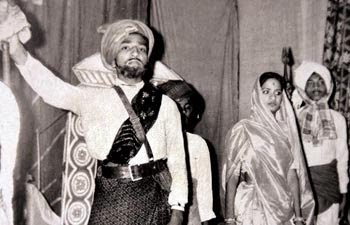 Narendra Modi , narendra modi history ,narendra modi live, Early life ...