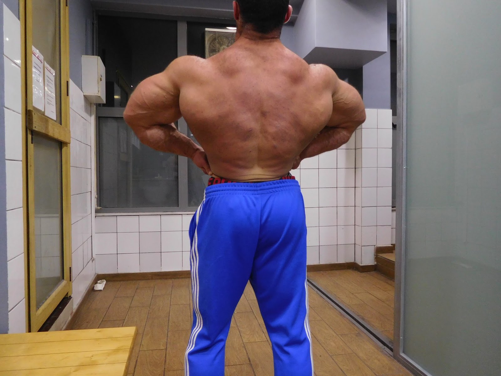 Muscle Lover: The Greek muscle beast Dimitris Moutzouris