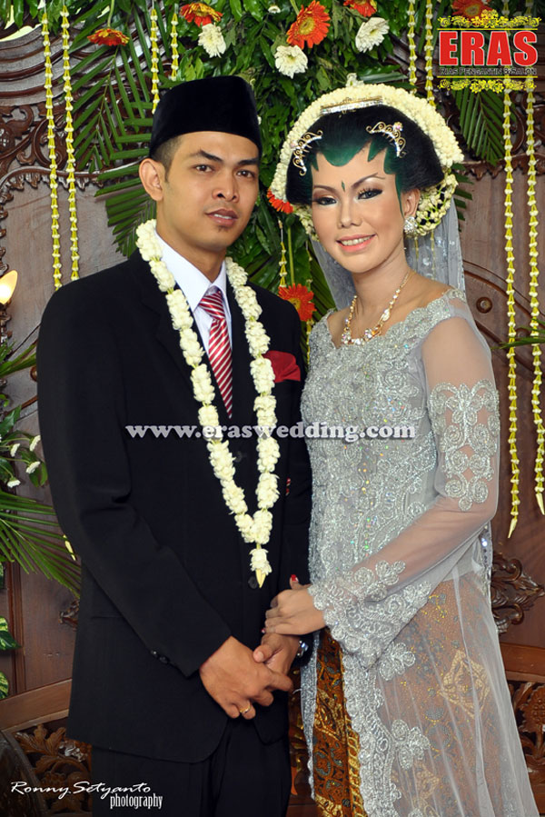 Dul Kiukiu: Tata Rias Pengantin Basahan Solo Putri oleh Eras Rias ...