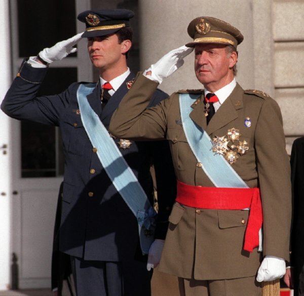 Salón del Trono: EL REY COMO SÍMBOLO DE UNIDAD Y PERMANENCIA DEL ESTADO ...