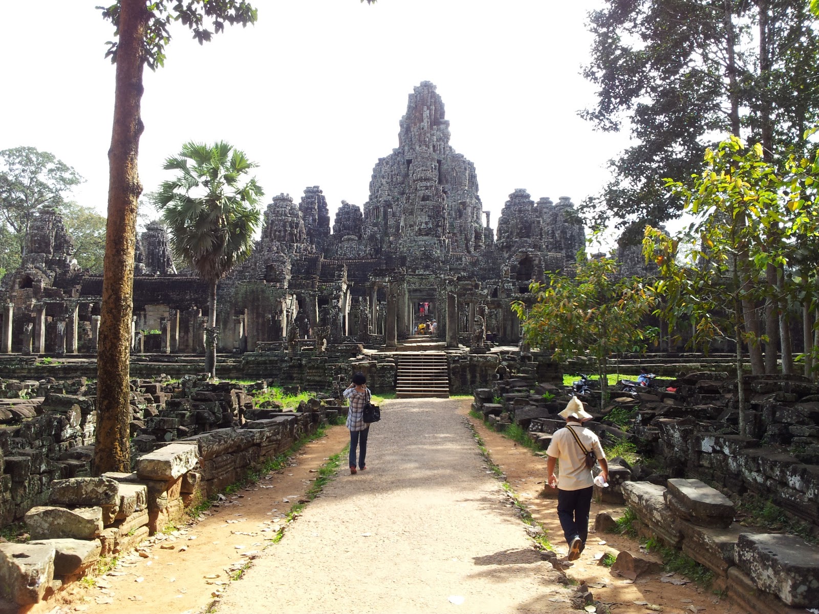 Treasures of Cambodia: Angkor Archaeological Park:The incredible ...