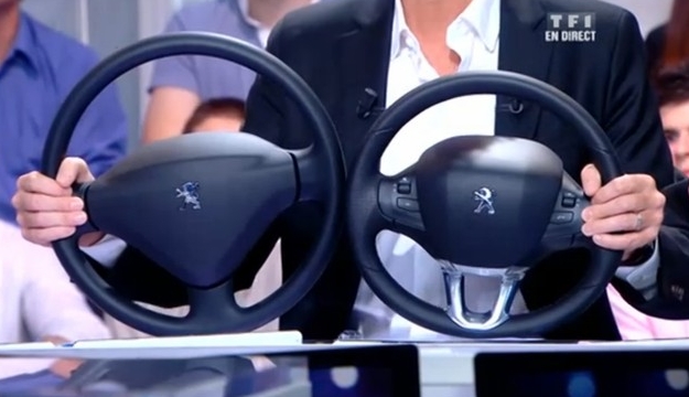 El Blog de Peugeot: Nuevo volante para el Peugeot 208