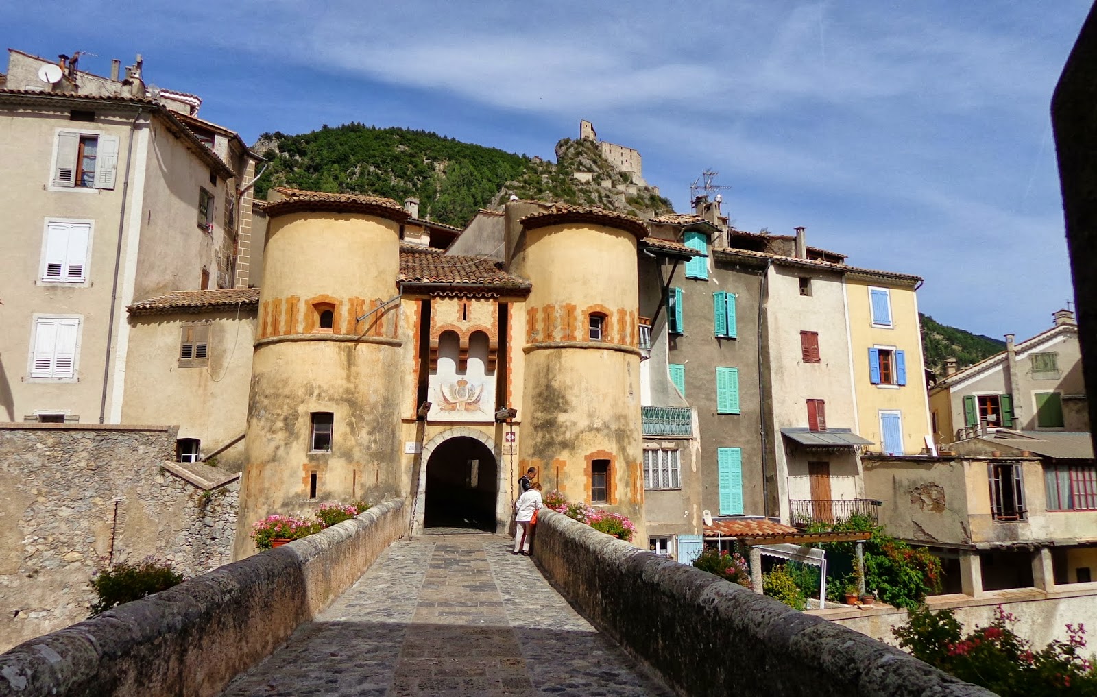 Nancy and Chuck - Retirement in Ecuador: Entrevaux, France - a Medieval ...
