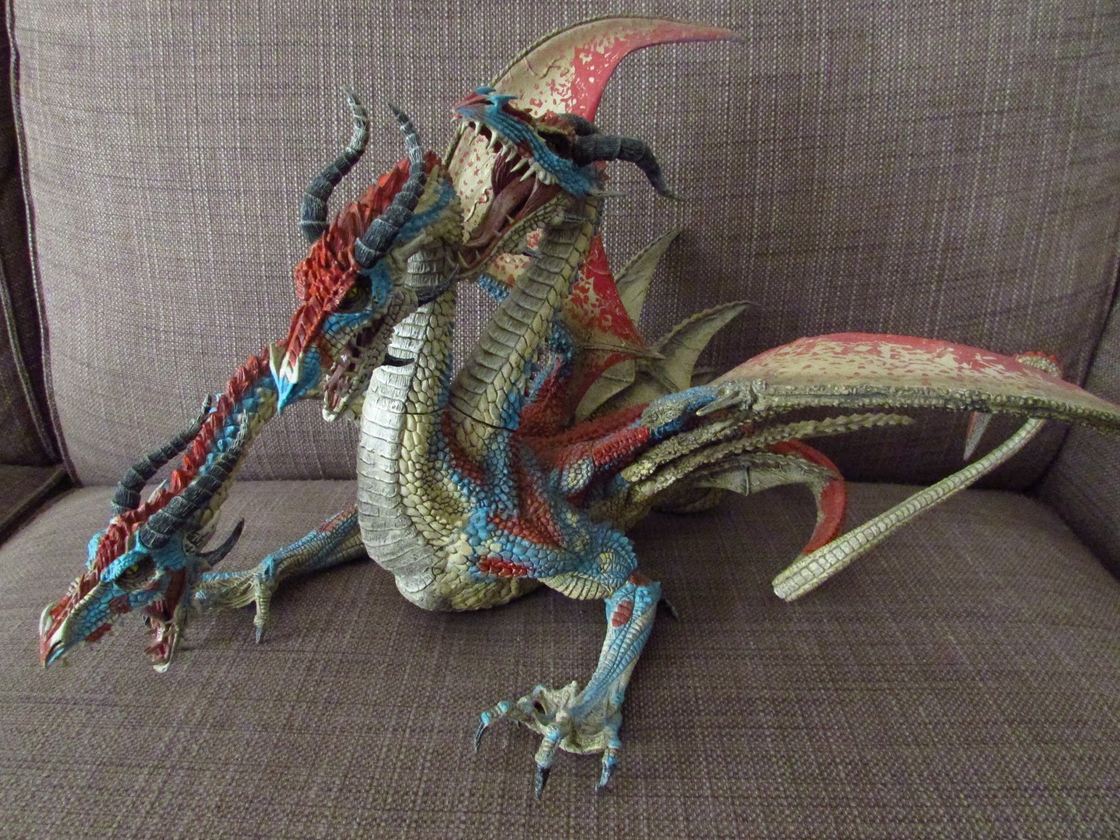 My Best Toys: Hydra Dragon...