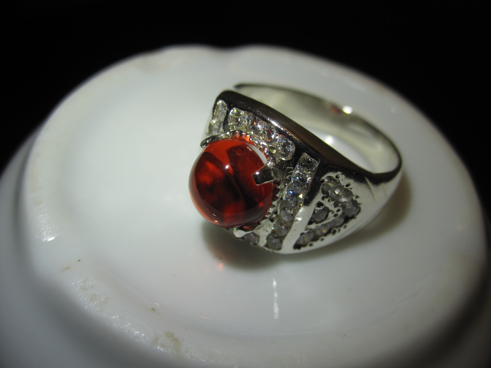 15+ Cincin Merah Delima, Terkini!