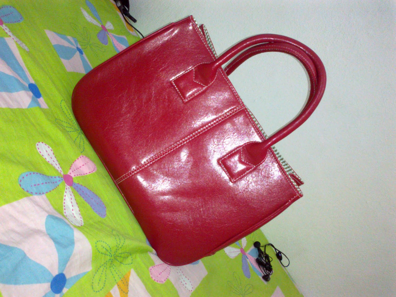 Girlfriend's: Hand beg Collection