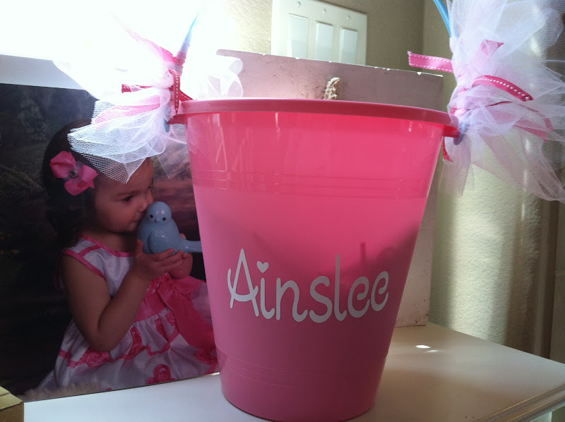 Craftin' on my door: Easter Pail...