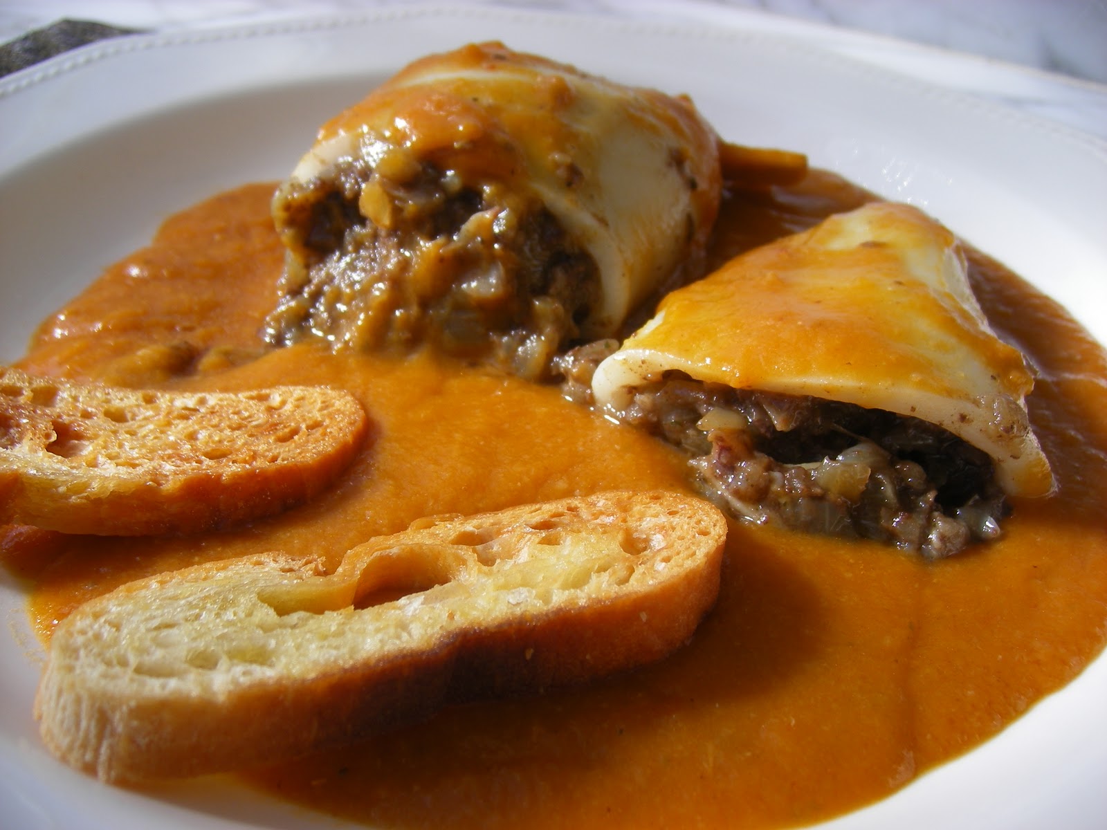 el placer del paladar: Calamares a la Vizcaína Relleno de Morcilla de Arroz