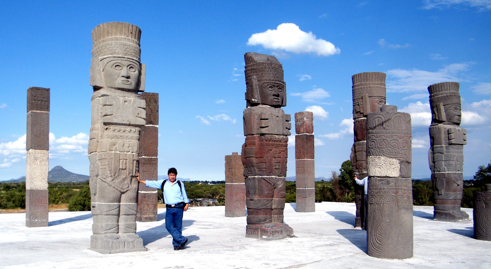 INVESTIGACIONES ESPECIALES: TULA PORTENTOSA ZONA ARQUEOLOGICA