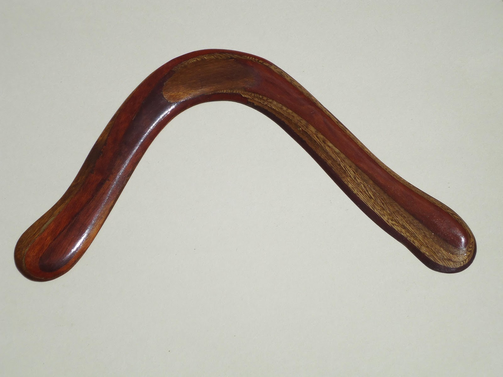 Boomerang, Búmeran, Búmerang