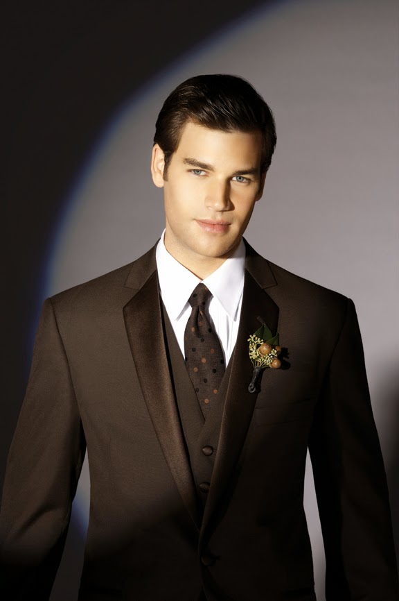 Los Ojos del Espectador: Aiden Simko actor