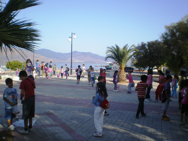 Η ΕΦΗΜΕΡΙΔΑ ΜΑΣ: ΣΤΗ ΣΚΑΛΑ ΠΟΛΙΧΝΙΤΟΥ 17/10/2012