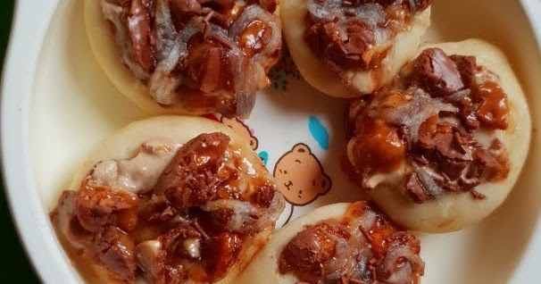 Chocolate Coin Pizza