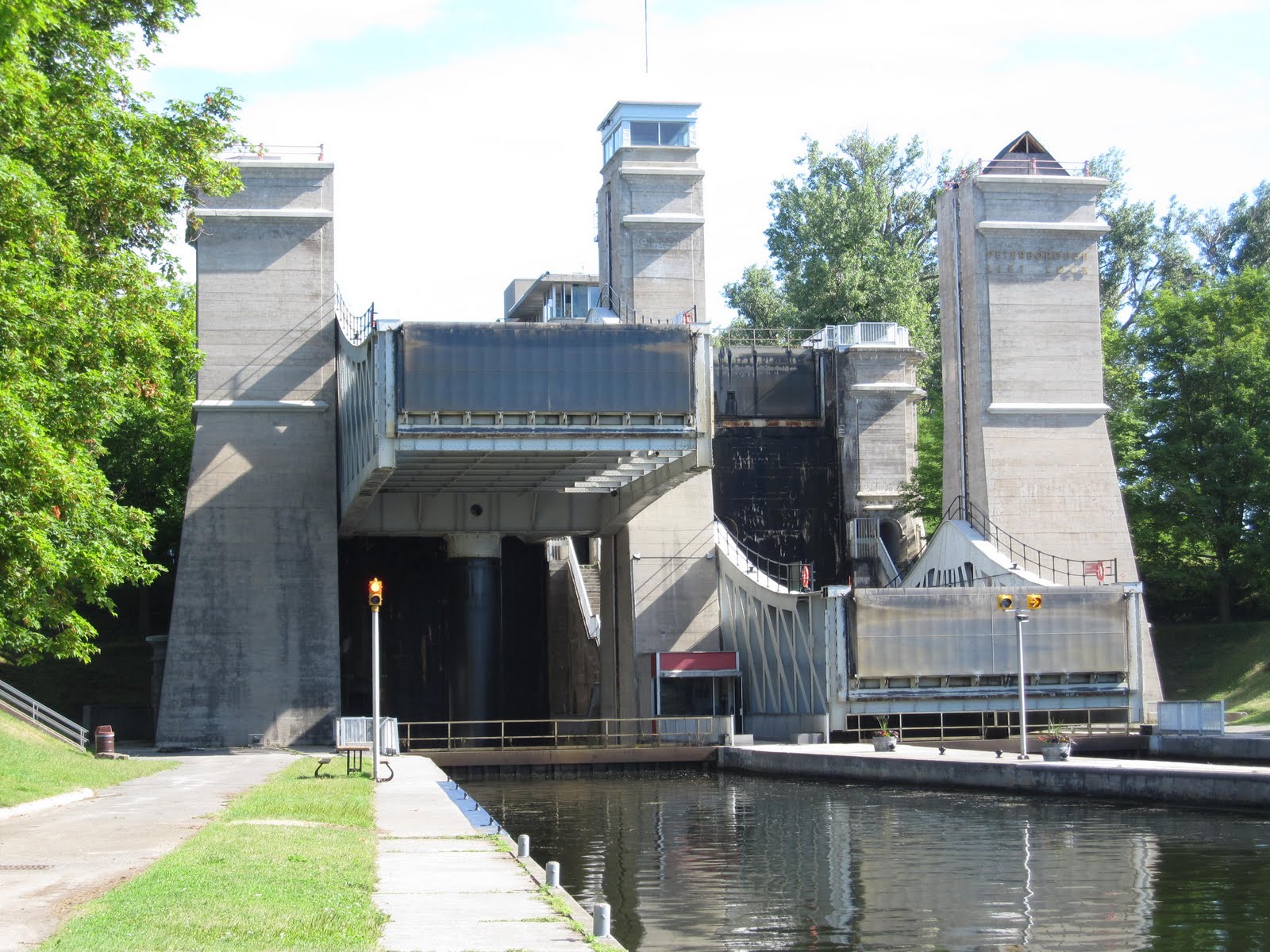 m/v Erika Lin's Adventures: Lock #19 Scotts Mills-Peterborough, Ontario ...