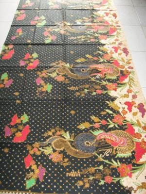 Batik Tulis Motif Naga - Batik Bagoes Solo
