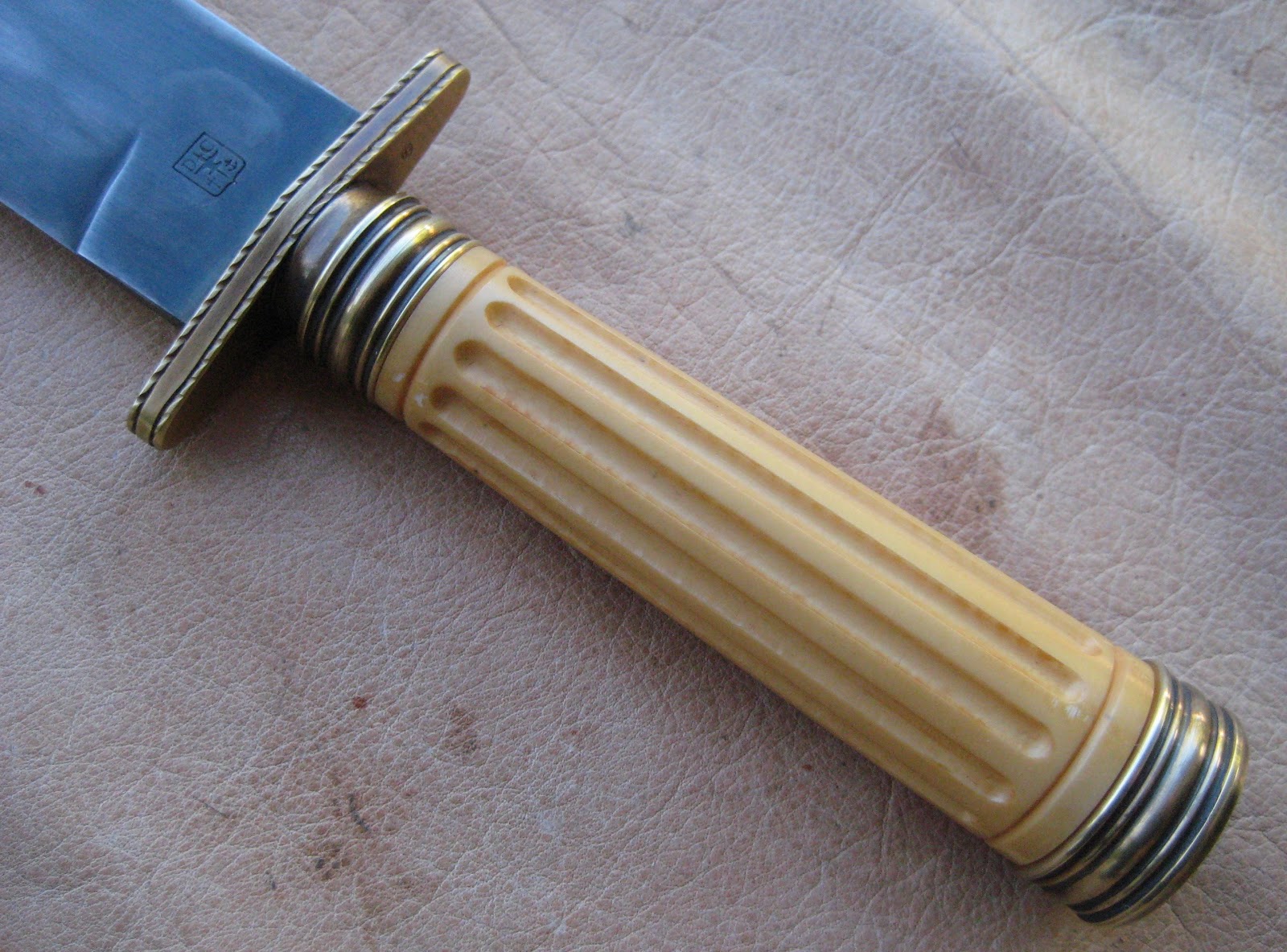 Contemporary Makers: Ivory Grip Knife by David Crisalli