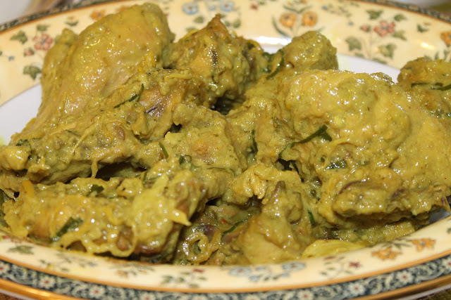 Rendang Ayam Hijau Azie Kitchen - Azie Kitchen