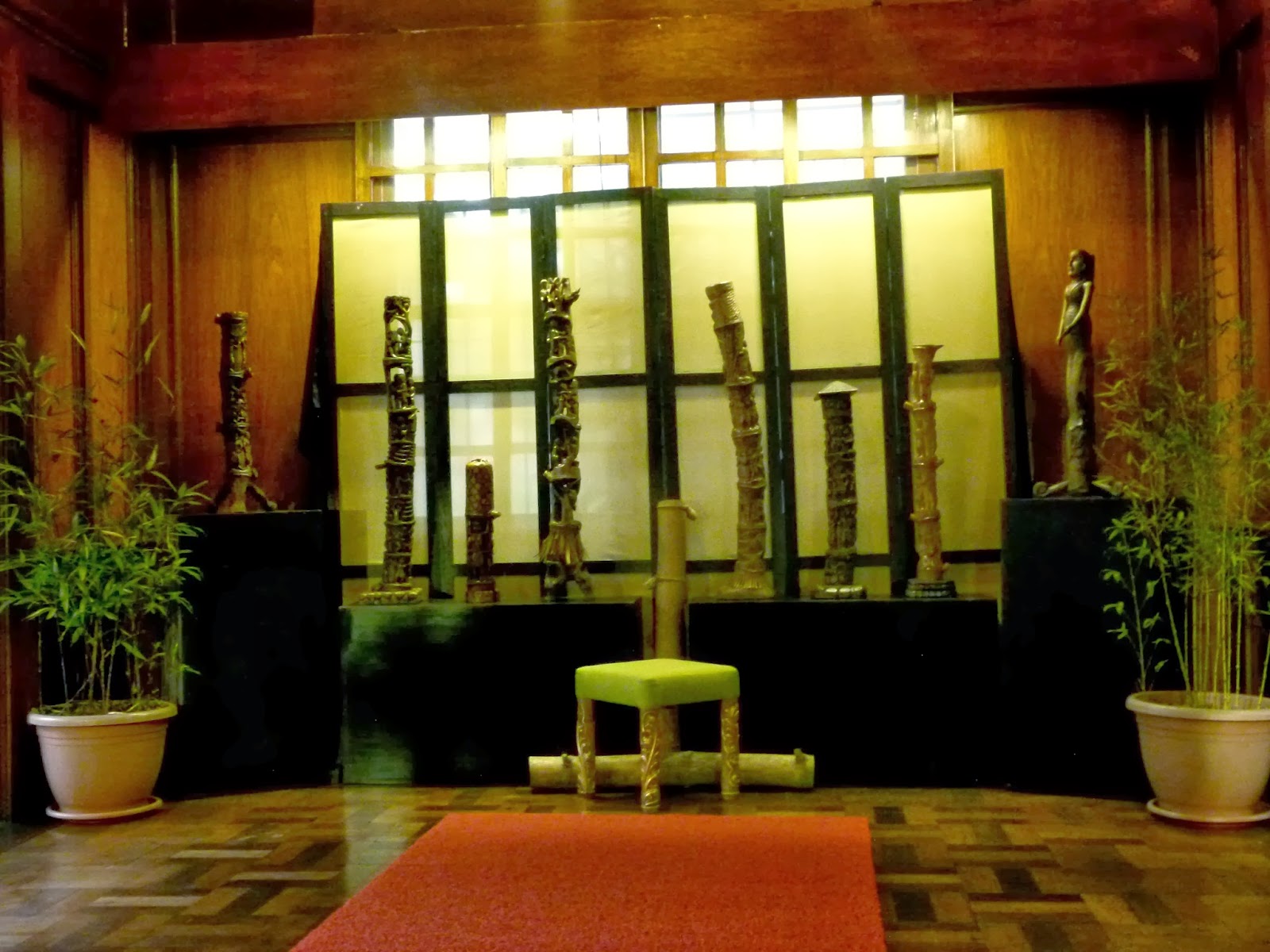 HAUNTED HOUSE TURNED GALLERY: LAPERAL WHITE HOUSE BAGUIO CITY ...