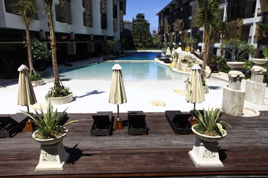 Yuk Berwisata ke Bali: The Trans Resort Bali, Resort Keren Dengan Taman ...