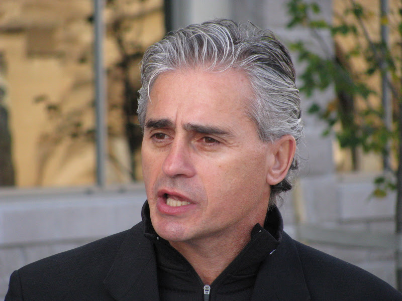 Magic 99.9 News: Nov 7, 2012