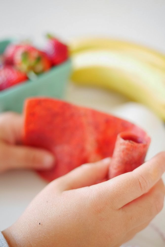 The Bears Four: School Snacks: DIY Fruit Roll Ups