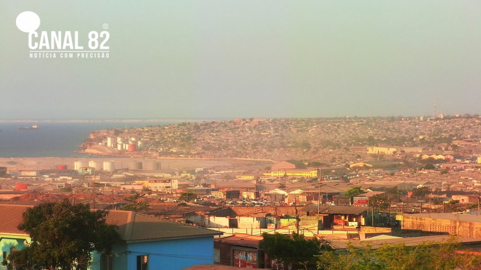 quinta-feira, dezembro 05, 2013