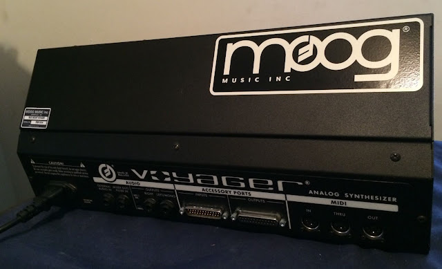 MATRIXSYNTH: Moog Voyager Rackmount Analog Synthesizer RME SN RM1534