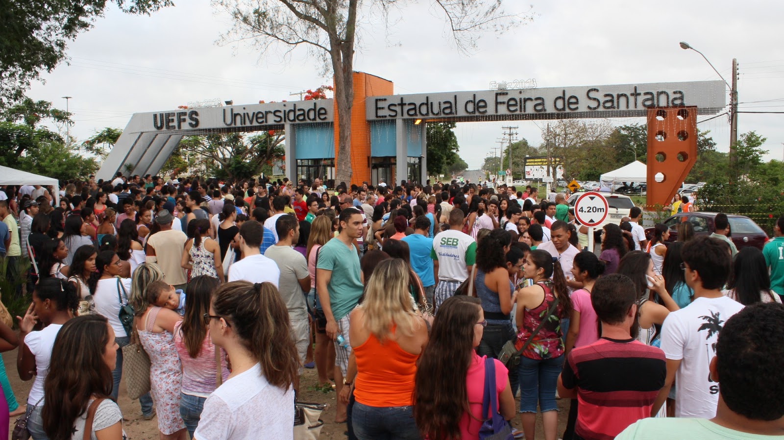 Uefs abre inscrições de concurso para professor universitário ...