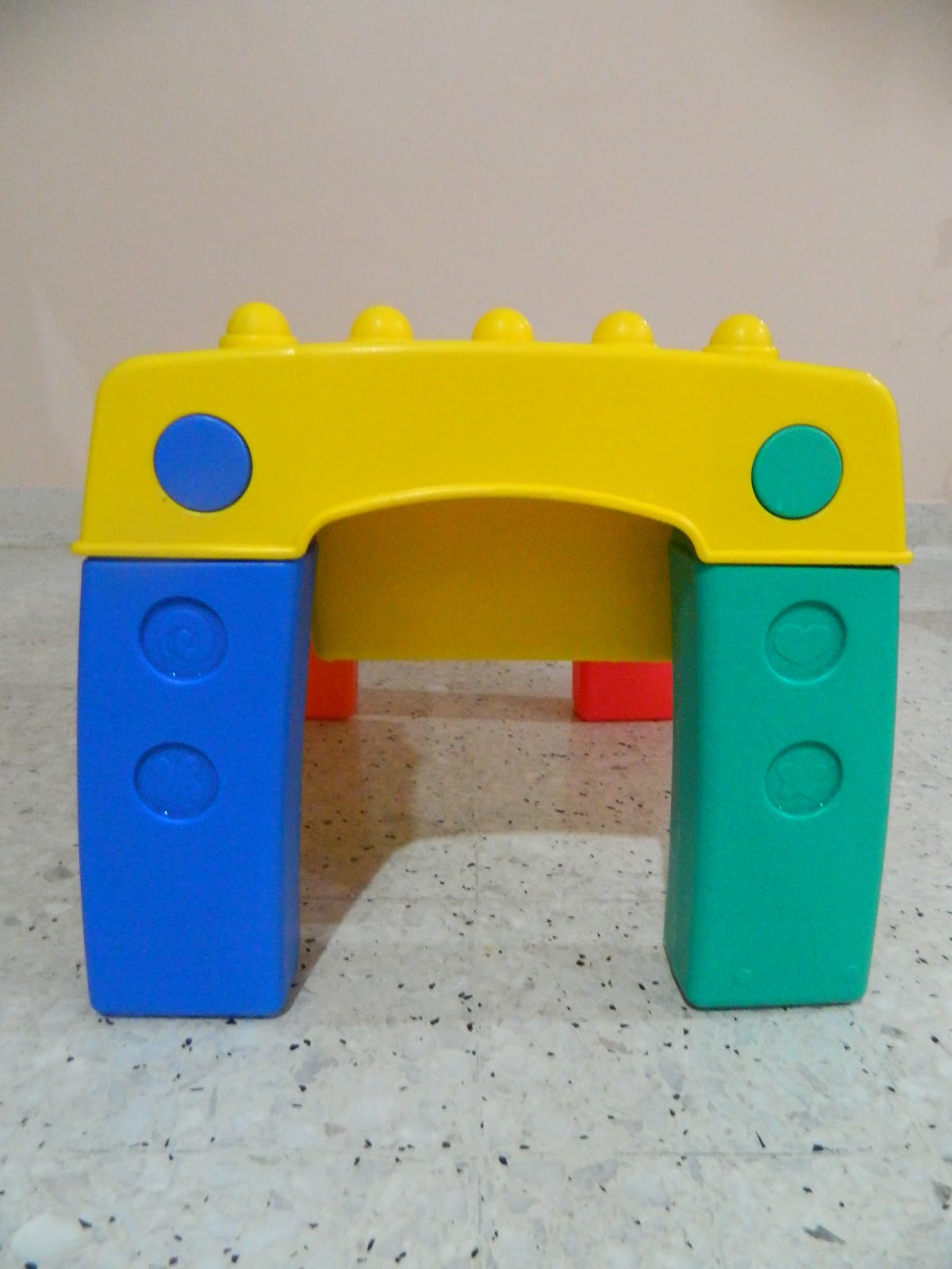 Save On Toys!: Fisher-Price Activity Table