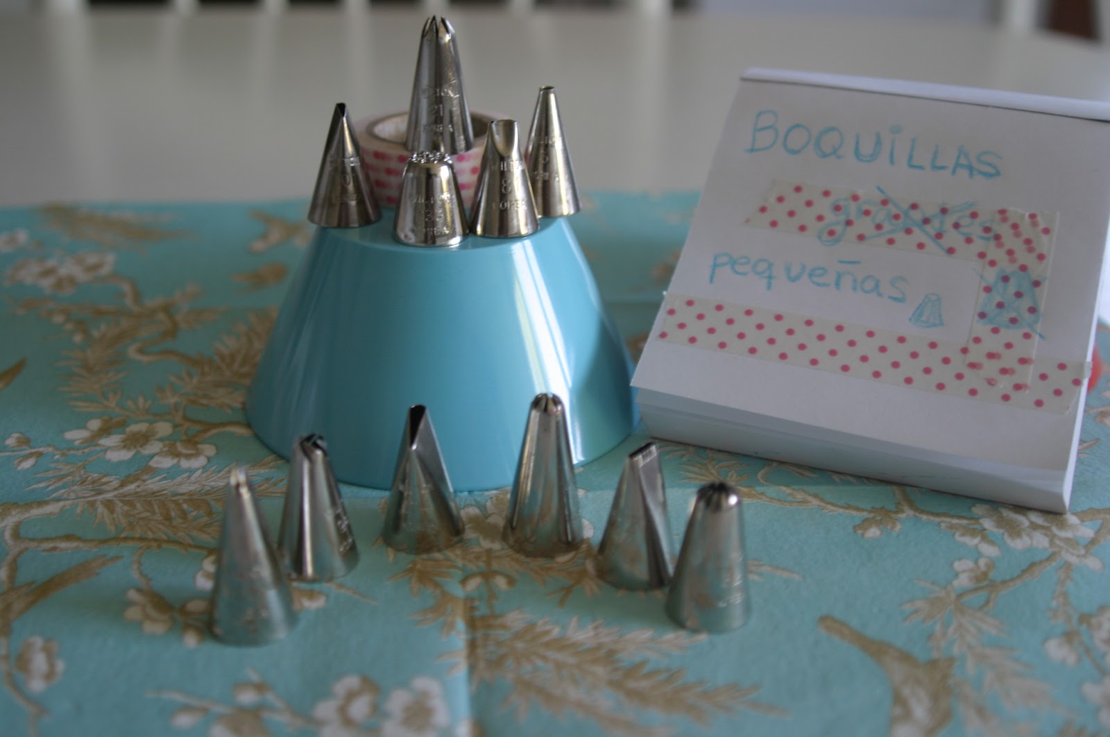 Ciudadana Cake: La Guía del Joven Repostero: Utensilios Básicos para ...