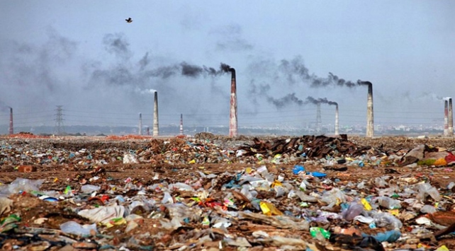 main causes of environmental pollution