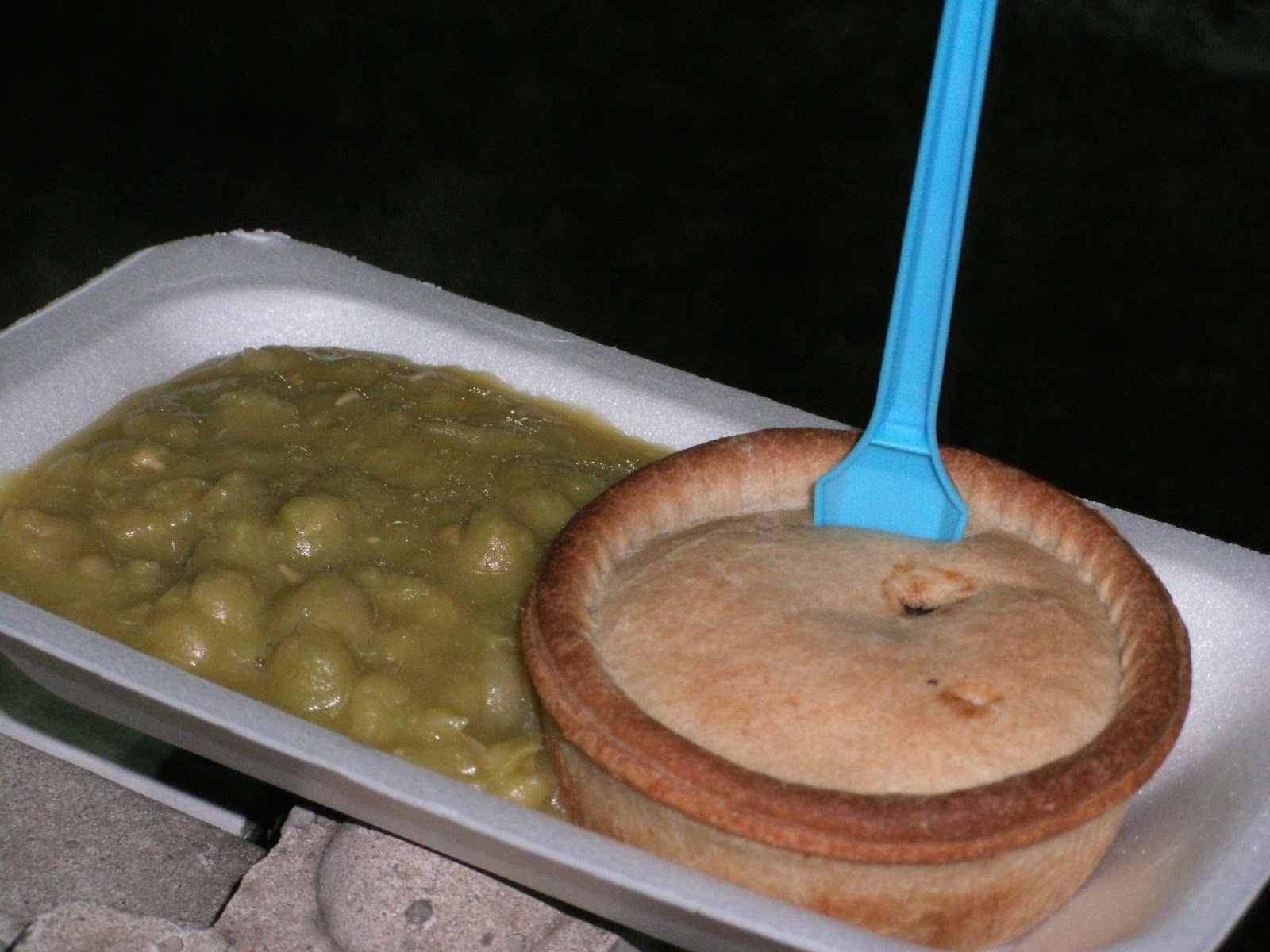 Pie and Mushy Peas: Ramsbottom United FC