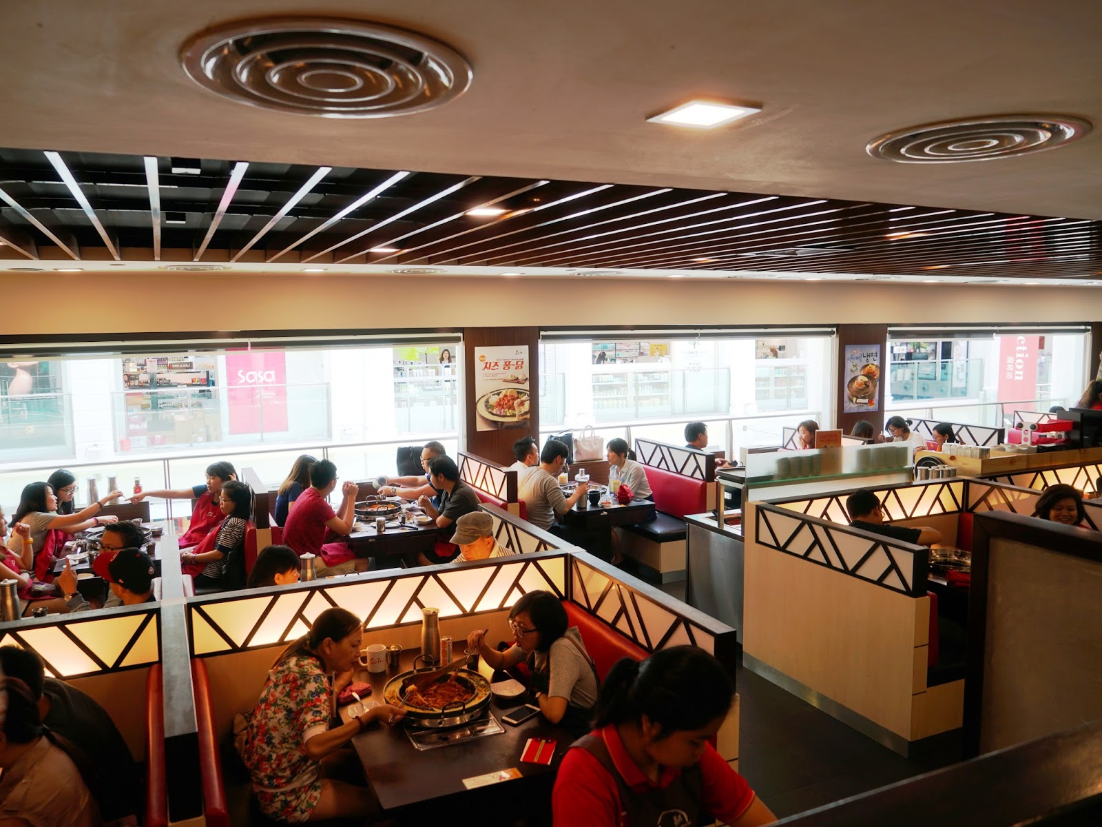 PinkyPiggu: Yoogane, The Korean Chicken Galbi Restaurant At Bugis ...