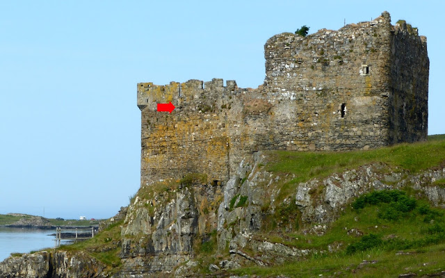 Mingary Castle: Cannonball Found Embedded in Castle Wall