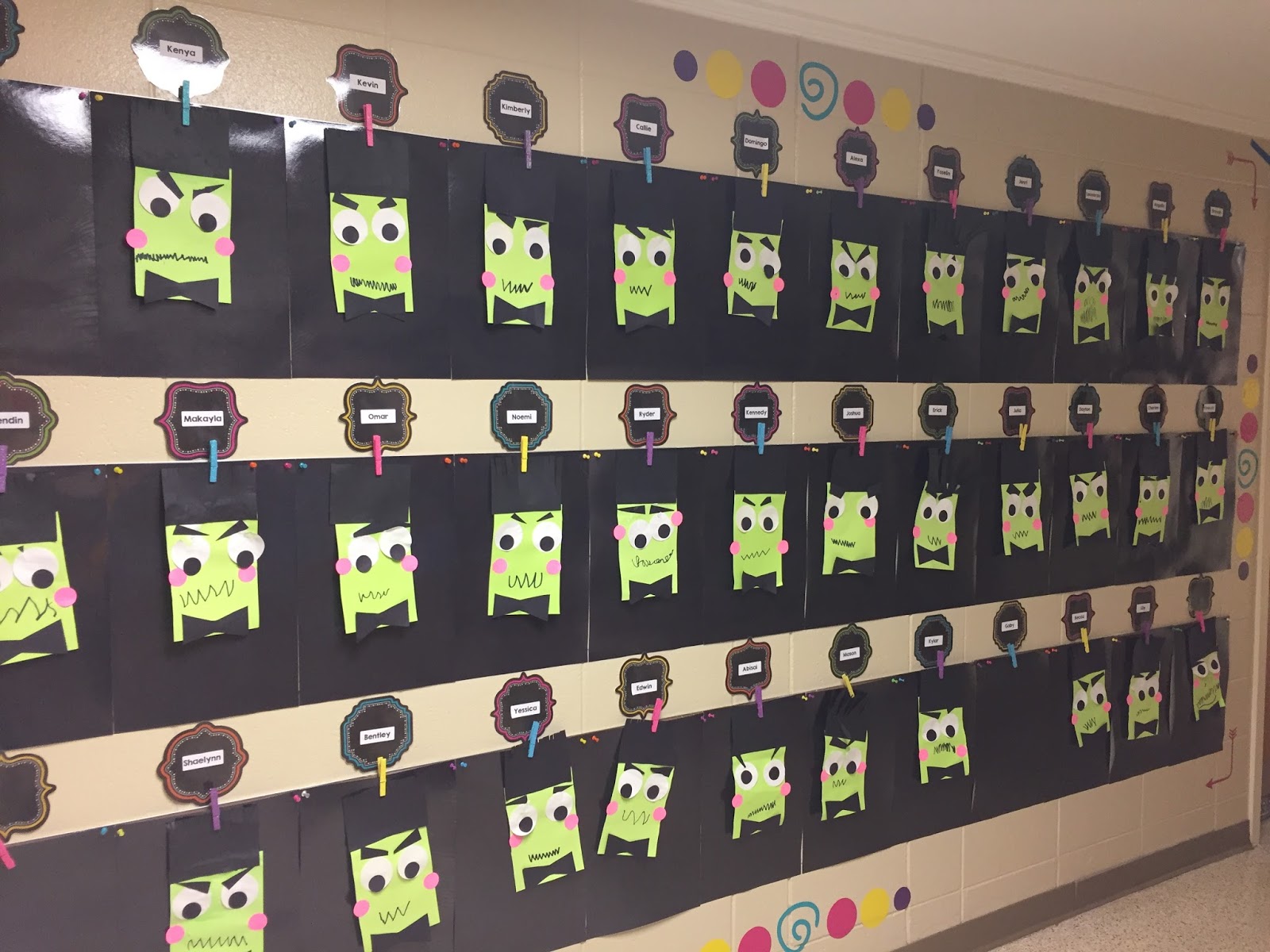 Mrs. Lee's Kindergarten: Halloween FUN and a FREEBIE!