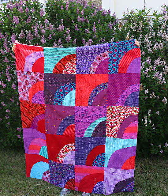 Dining Room Empire: Lilac Lovely - Improv Curves