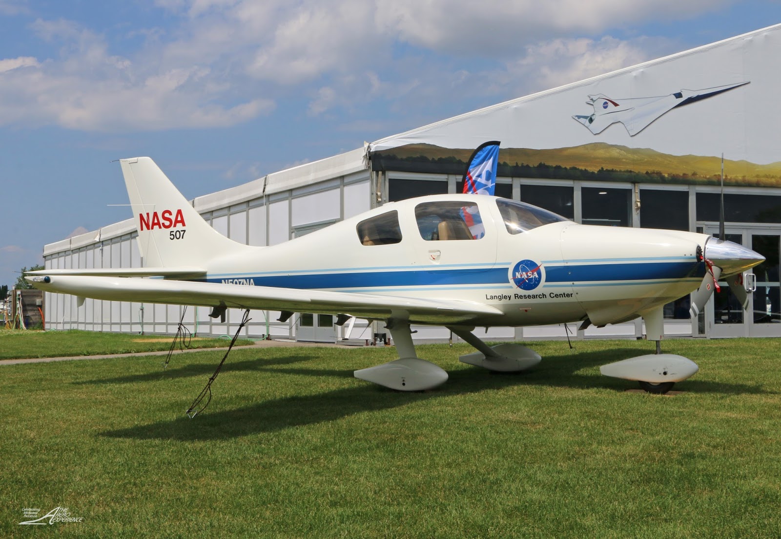 The Aero Experience: EAA AirVenture Oshkosh 2017: Exhibitors - Space ...