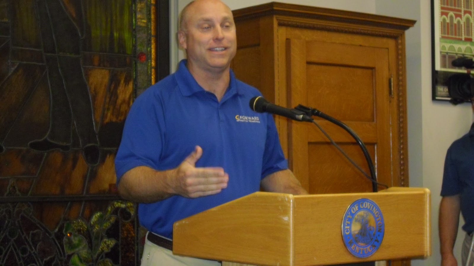 The River City News: GOOD LUCK, CHUCK: COVINGTON'S NEW MAYOR IS NAMED