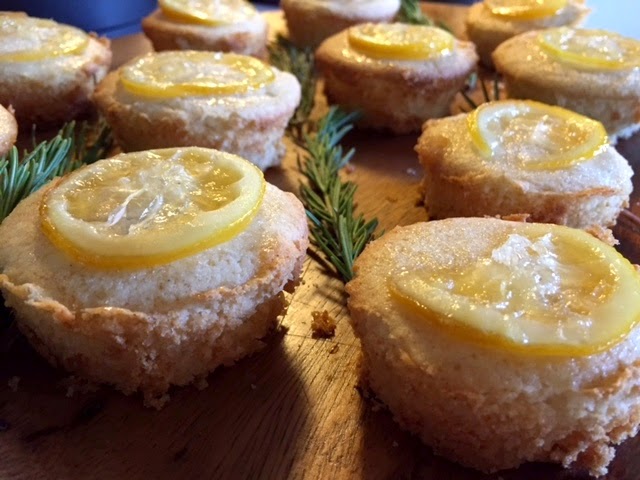 Fooditka: Celebrating The Game of Thrones with Homemade Lemon Cakes