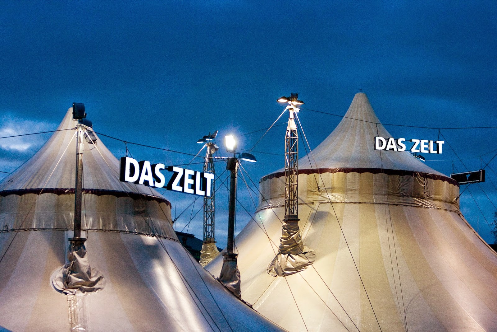 Solo Circo X Sempre: - RIPARTE "DAS ZELT"!