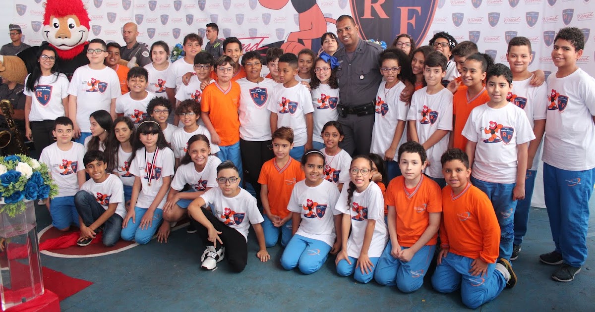 Colégio Ribeiro de Freitas